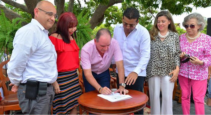 Alcalde De Valledupar Y El Gobernador Del Cesar Firmaron Convenio Con
