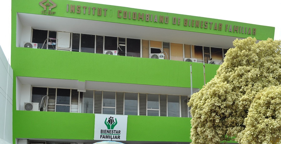 Más de mil profesionales aspiran a cargos de Directores Regionales del ...