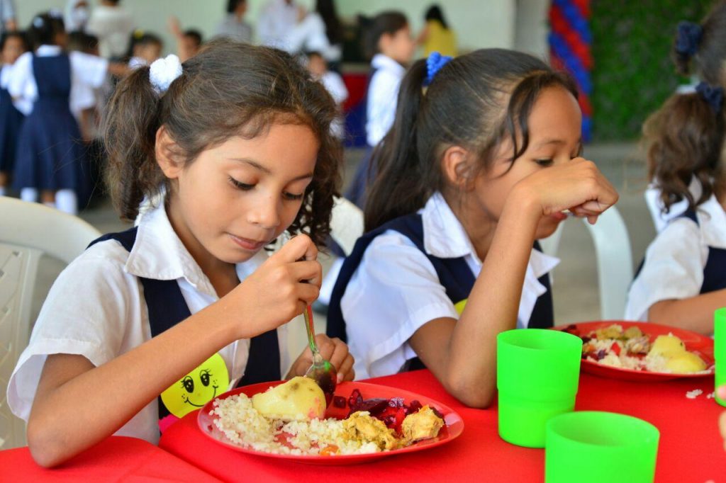 En Valledupar adjudicaron programa de alimentación escolar | Semanario ...