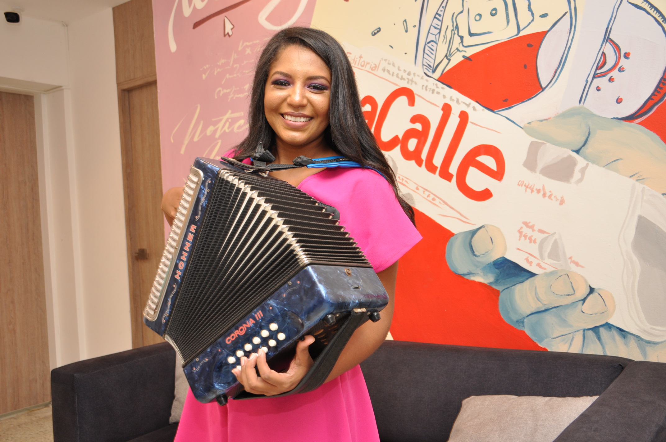Wendy Corzo, toda una reina del acordeón | Semanario La Calle