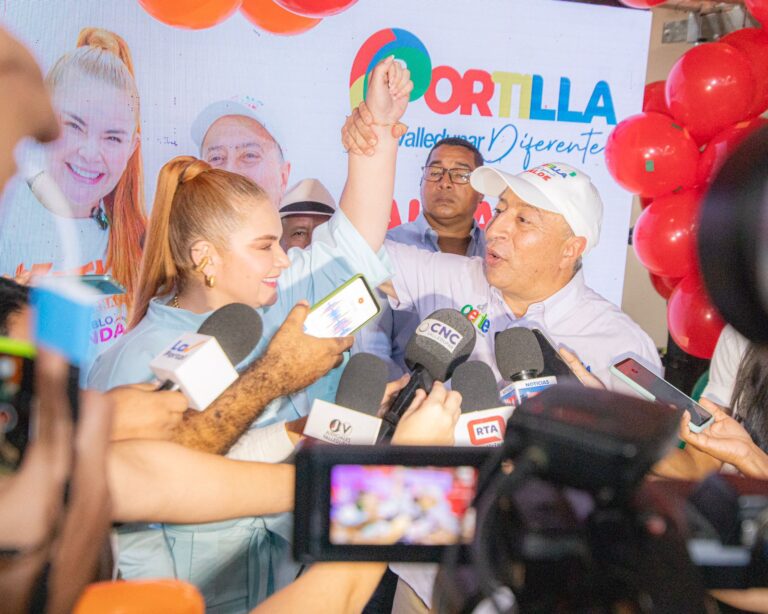 “Representamos la libertad política”: Álvaro Portilla y Katia Ospino oficializan su alianza ...