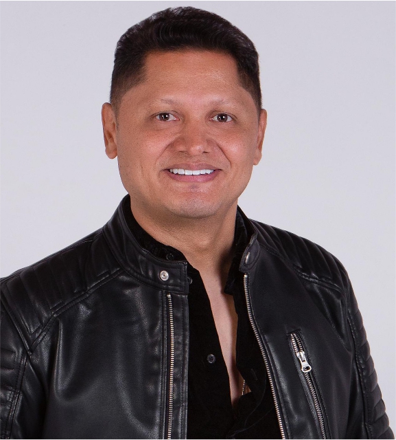 Hombres de éxito | Semanario La Calle