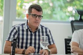 Luis Roberto Padró es el gerente (E) del Hospital San Andrés de ...